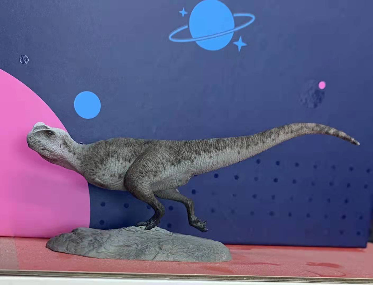 1:35 Scale Rugops Model – Lana Time Shop